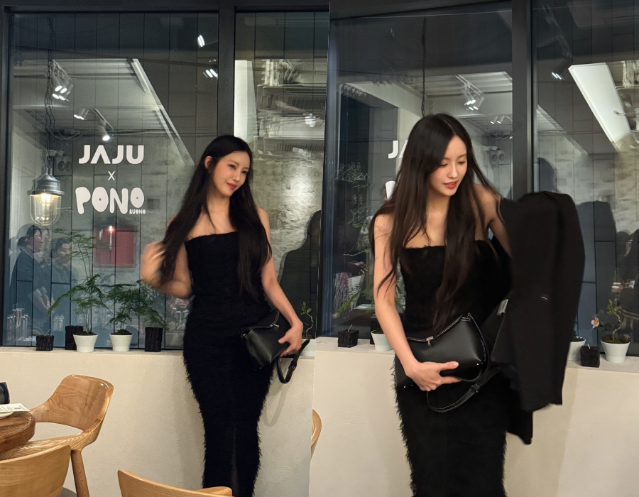 티아라 효민, 딱 붙는 오프숄더 드레스에 완벽 S라인…인어 같은 몸매-pickcon