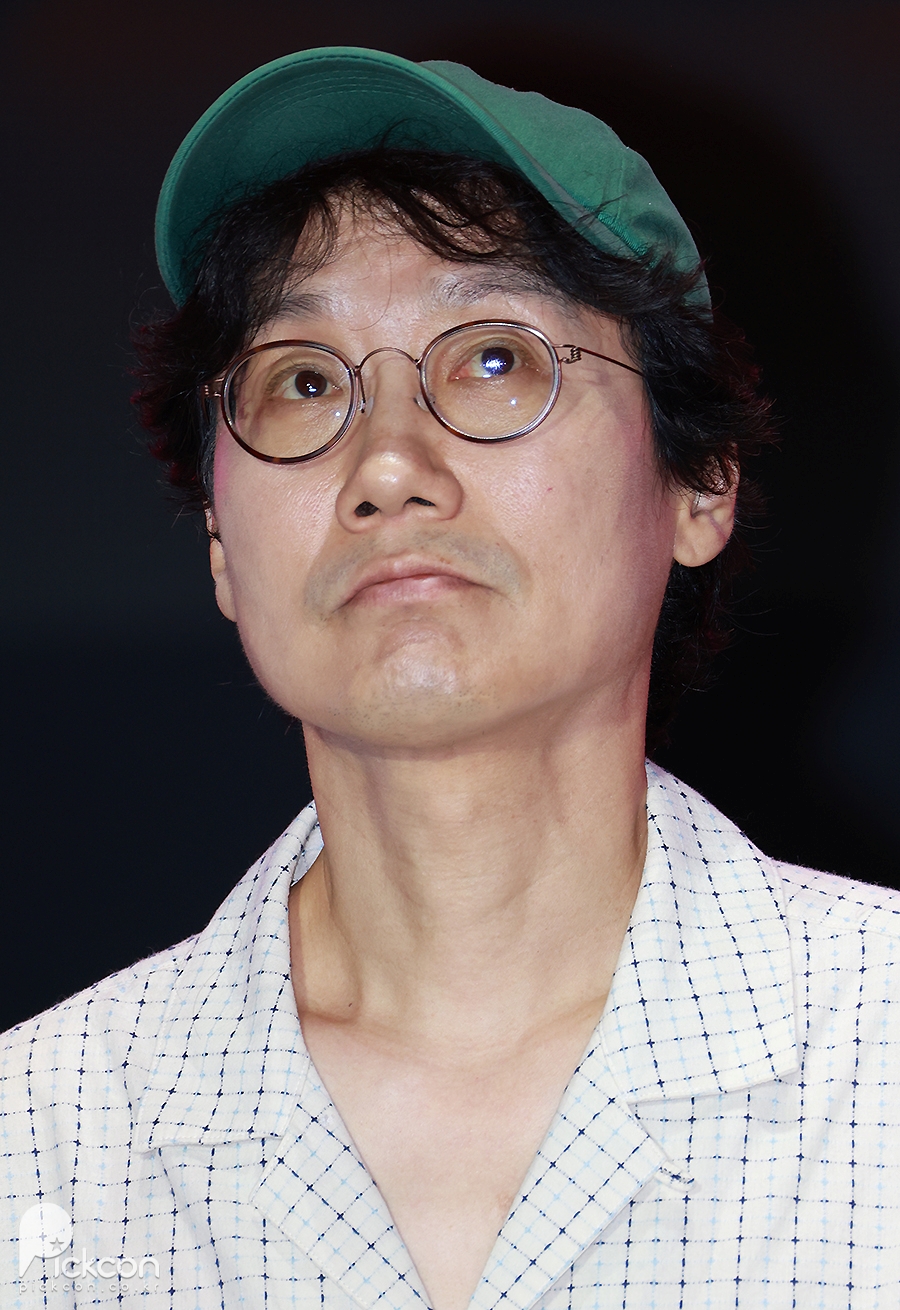 황동혁 감독, '오징어게임' 시리즈…'다 이루었다' 표정 [포토]-pickcon