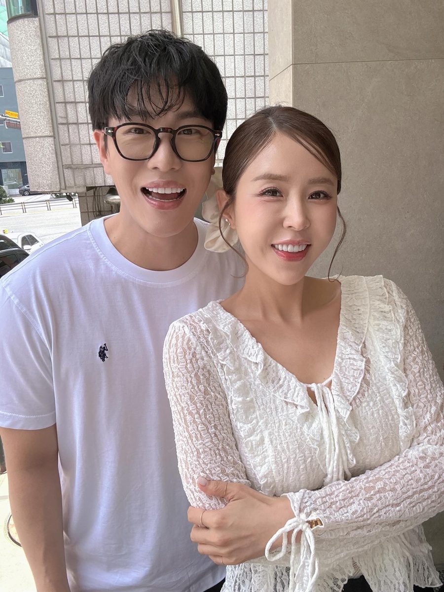 '신지♥' 문원, 이번에는 트렌스젠더 BJ와 DM 논란? "문제 될 내용 없다"-pickcon