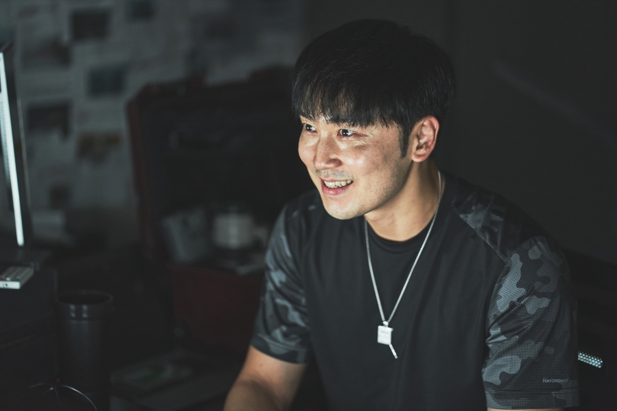 '84제곱미터', 공개 3일 만에 넷플릭스 글로벌 3위…외신 반응은?-pickcon