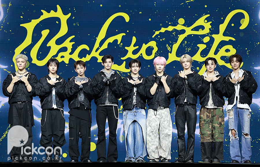 '한국 데뷔' 앤팀 "음악방송 1위 목표… 더 큰 무대로 나아가겠다" [현장PICK]-pickcon