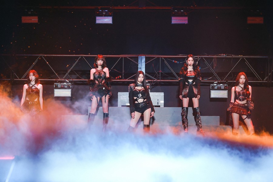 르세라핌, 데뷔 첫 도쿄돔 단독 공연 성료 "부끄럽지 않은 아티스트 될 것"-pickcon