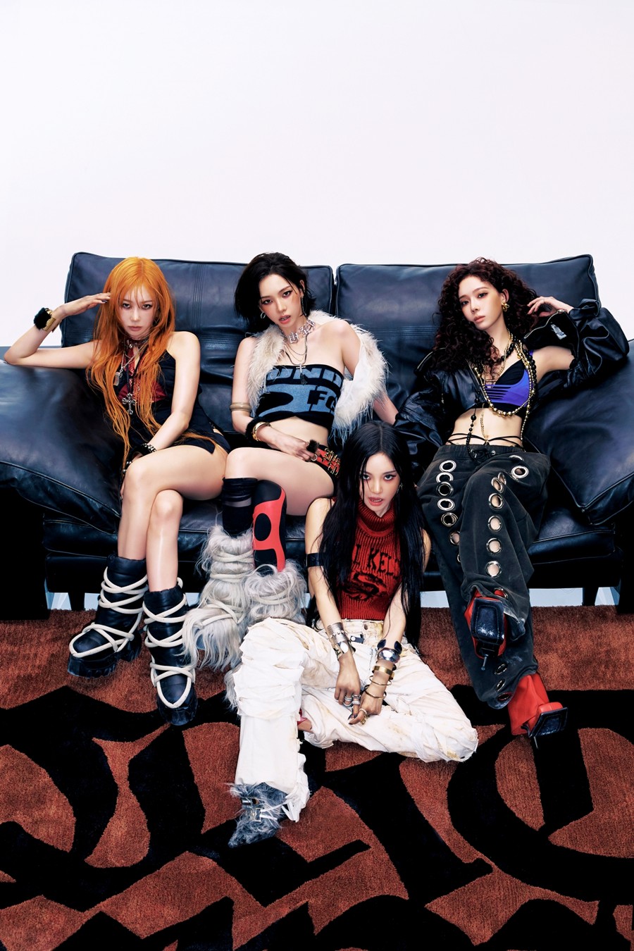 '7년 차' 에스파, 장르 확장·차트 장악력·화제성 입증…2026년 어떨까-pickcon