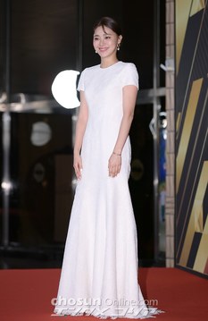 [포토] '2019 KBS 연기대상' 이영은, '비타민 미소 발산!'-pickcon