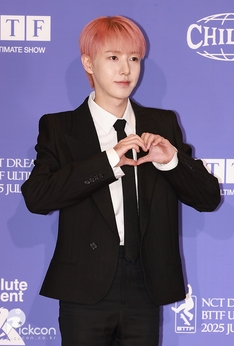 NCT DREAM 런쥔, 핑크머리 요정이 왔어요 [포토]-pickcon